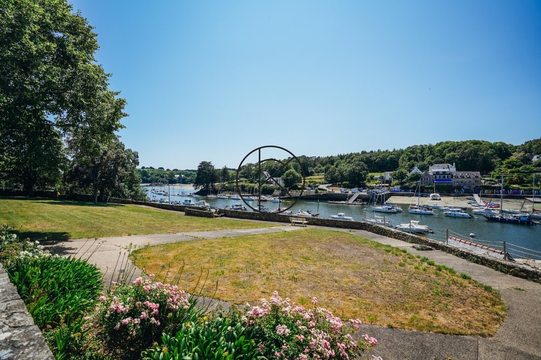 Finistère Meridionale. Ponte Aven. Unico, In Pont Aven, Bretagna, Francia In Vendita (14273508)