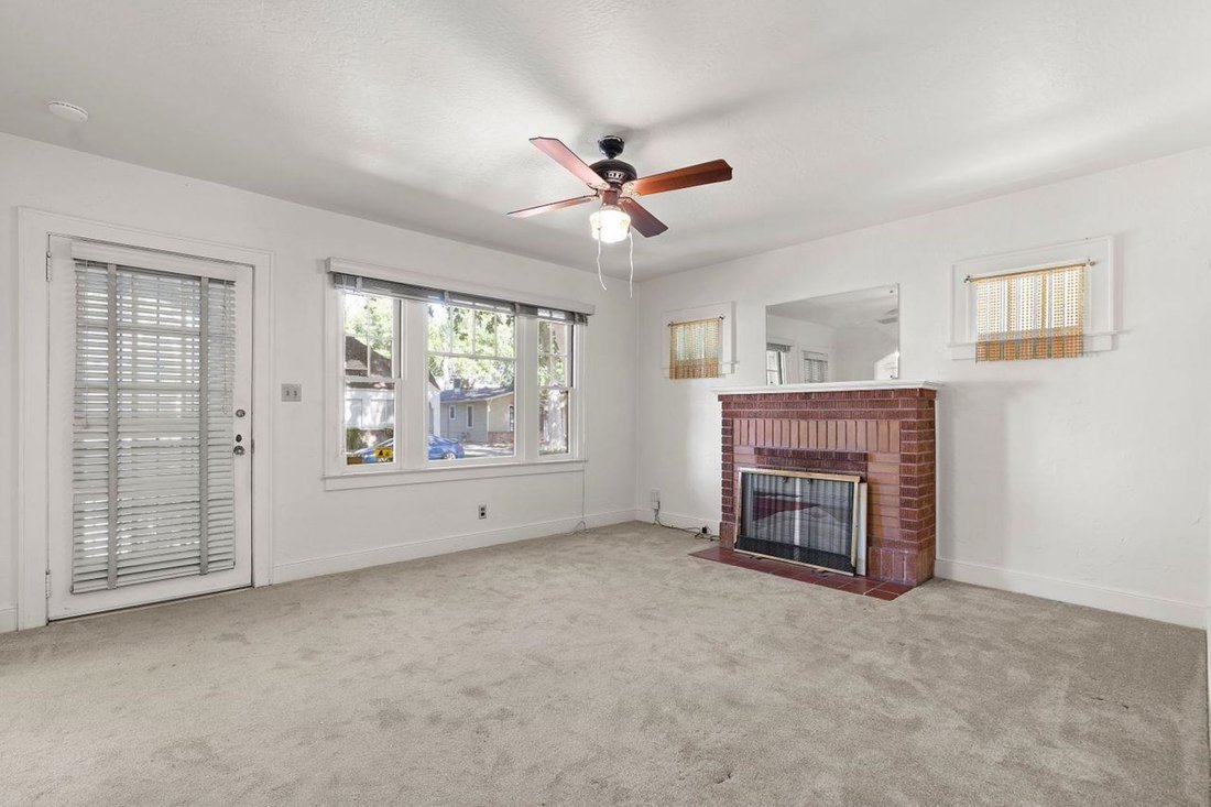 2591 16th Street, Sacramento, Ca 95818 In Sacramento, California, Stati ...