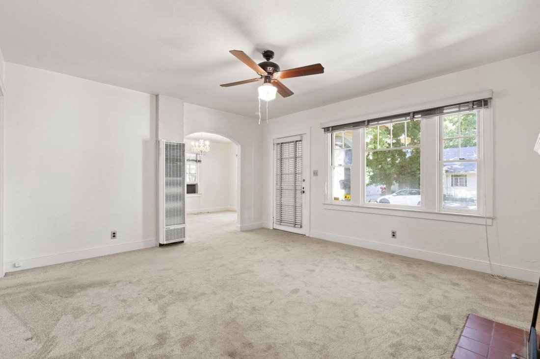 2591 16th Street, In Sacramento, Kalifornien, Vereinigte Staaten Zu ...