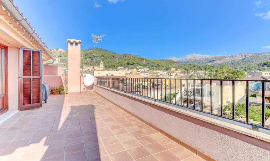 Casa De Pueblo En Venta En Mancor En Mancor Del Valle, Islas Baleares ...
