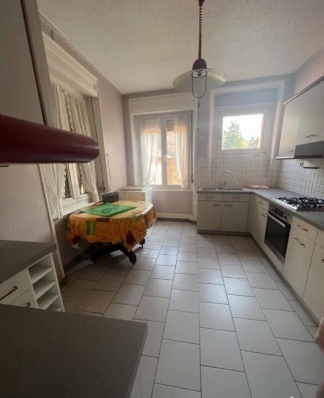 Entdecken Sie Dieses Gebäude 700m² + In Ribeauvillé, Grand Est ...