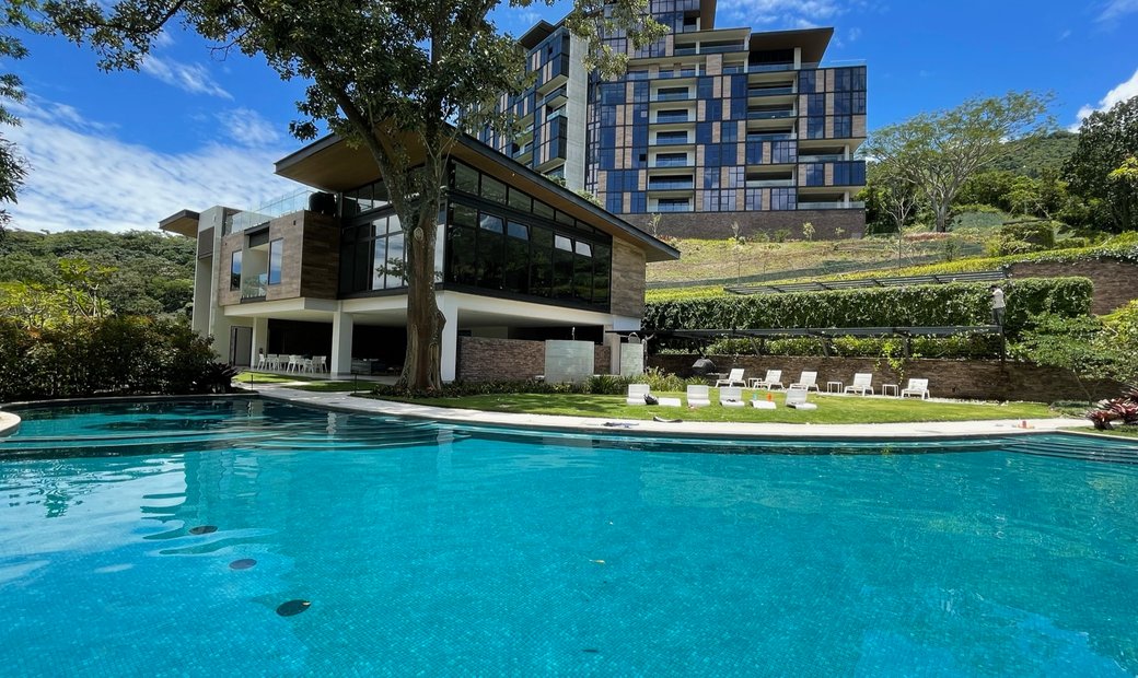 20548 Grey Solaris Apartment In Santa Ana, San José Province, Costa ...