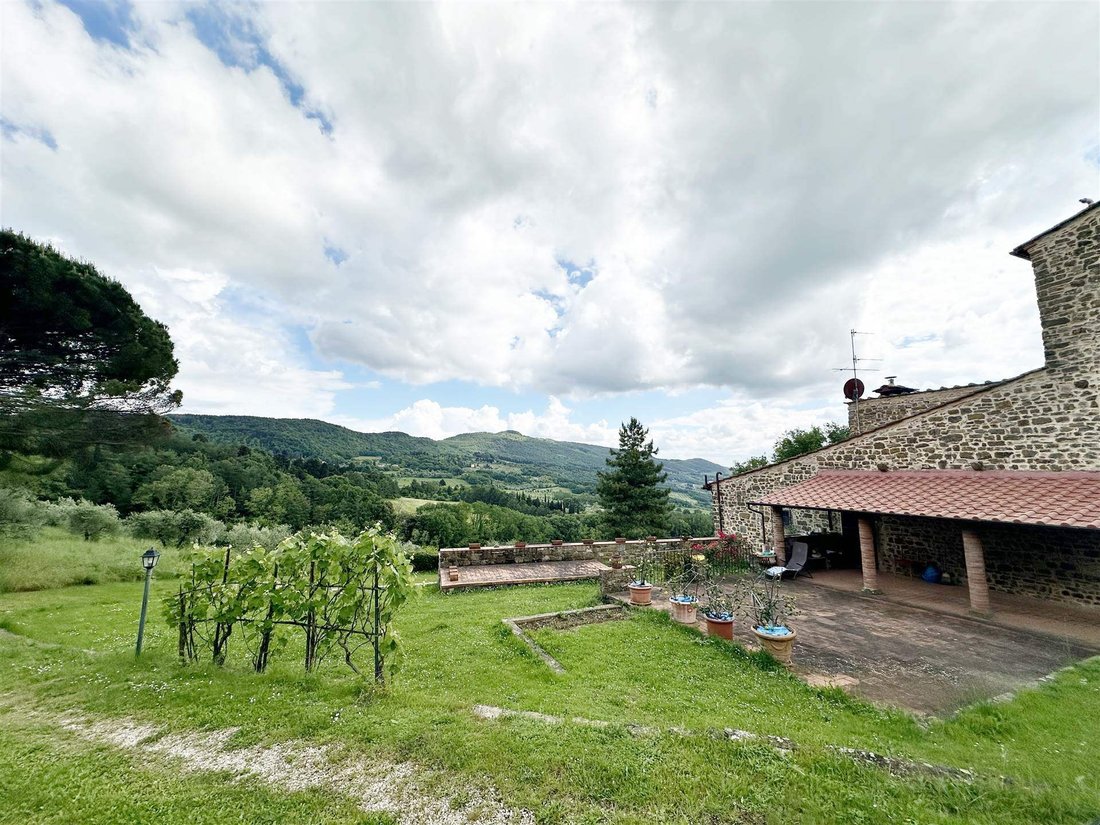 Villa Fiesole In Poggio Gherardo, Tuscany, Italy For Sale (14289665)