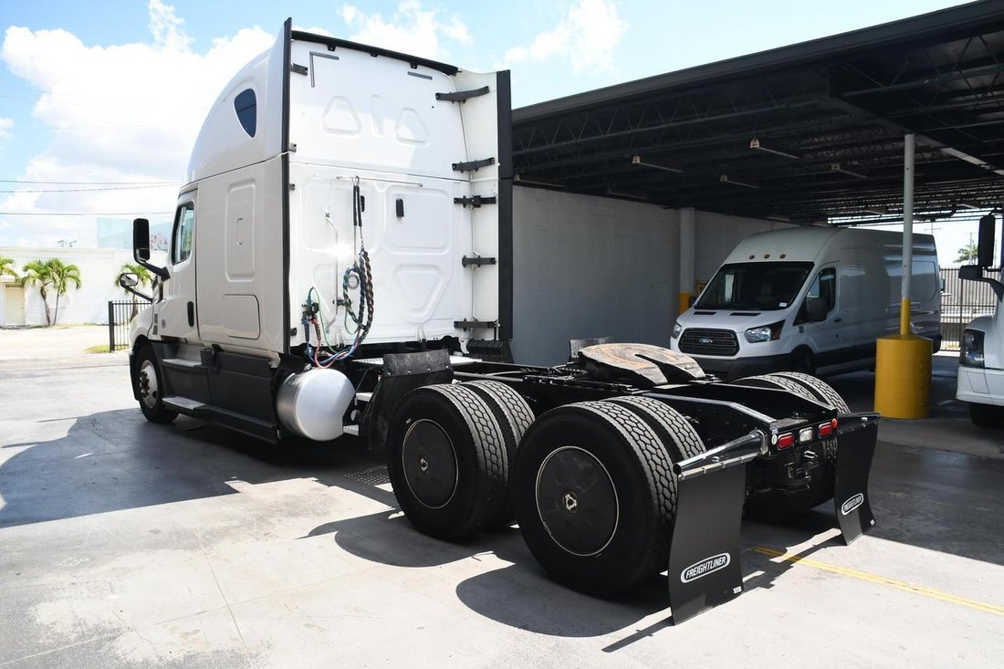 2020 Freightliner Cascadia In Miami, Fl, United States For Sale (14162967)