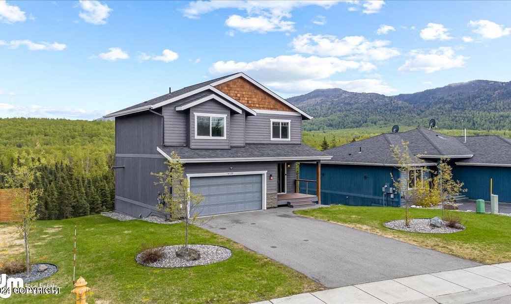 3 Bedrooms Single Family Detached In Anchorage, Alaska, United States ...
