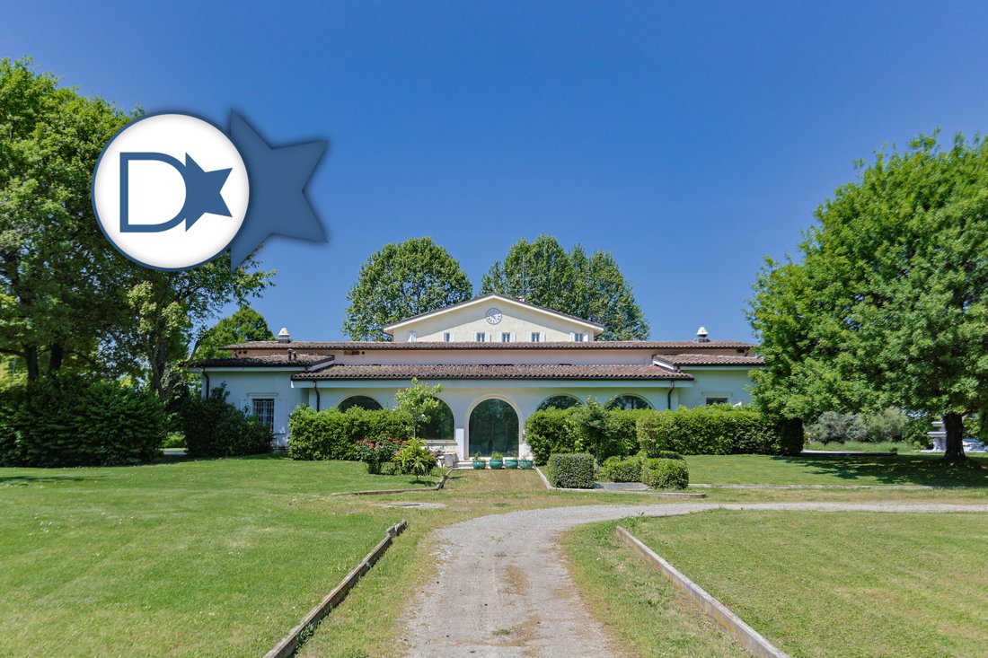 Elegant Villa In Large Lot Of More Than 4 In Vignola, Emilia Romagna ...