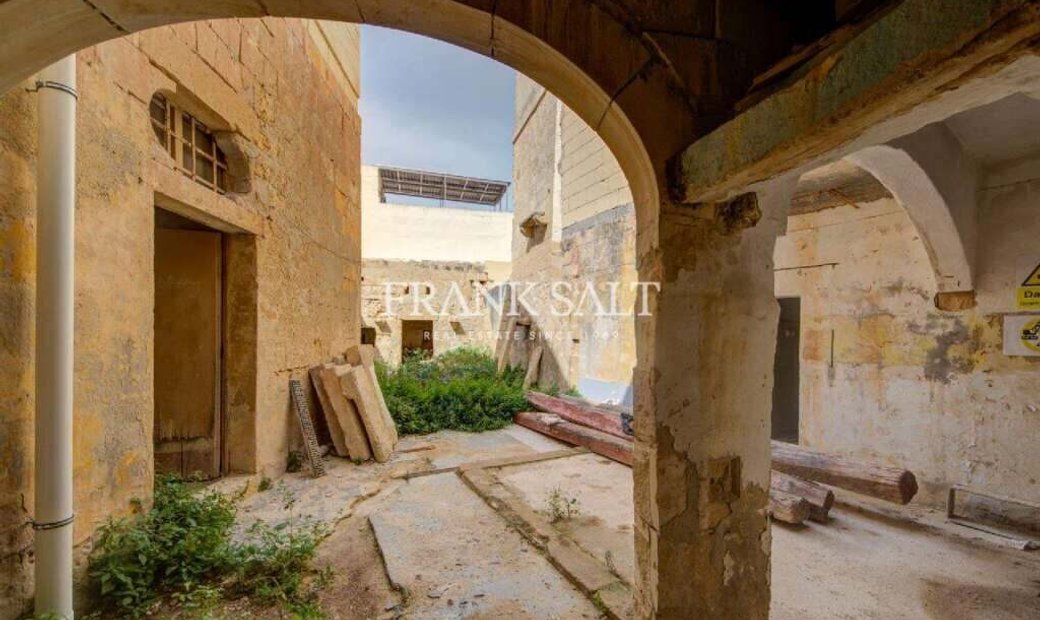 Safi, Unconverted House Of Character In ħal Safi, Malta For Sale (14294206)