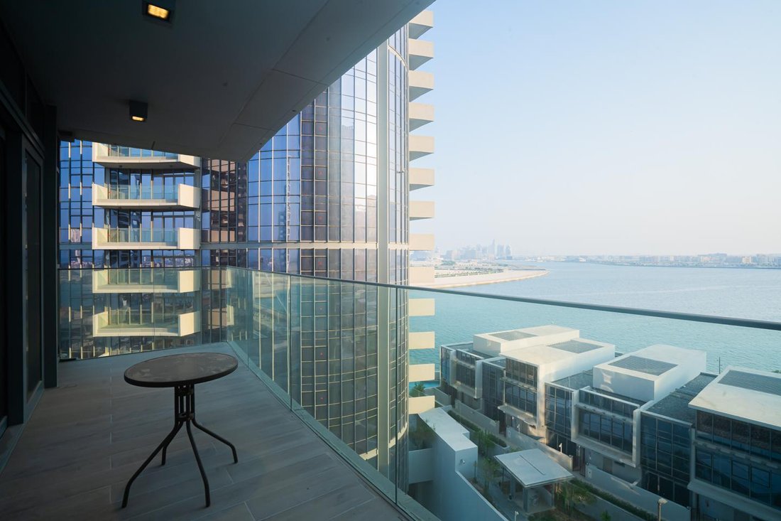 Spacious 1 Bhk Apartment With Panoramic Sea Views L In Lusail, Doha ...