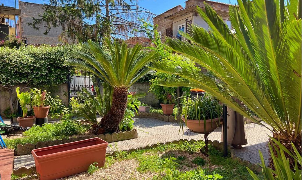 Villa A Roma Con Giardino E Parcheggio In Rome, Lazio, Italy For Sale ...