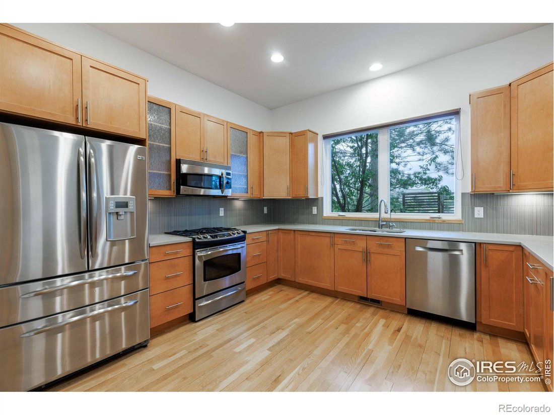 Modern Elegance In Northfield Commons: In Boulder, Colorado, United ...