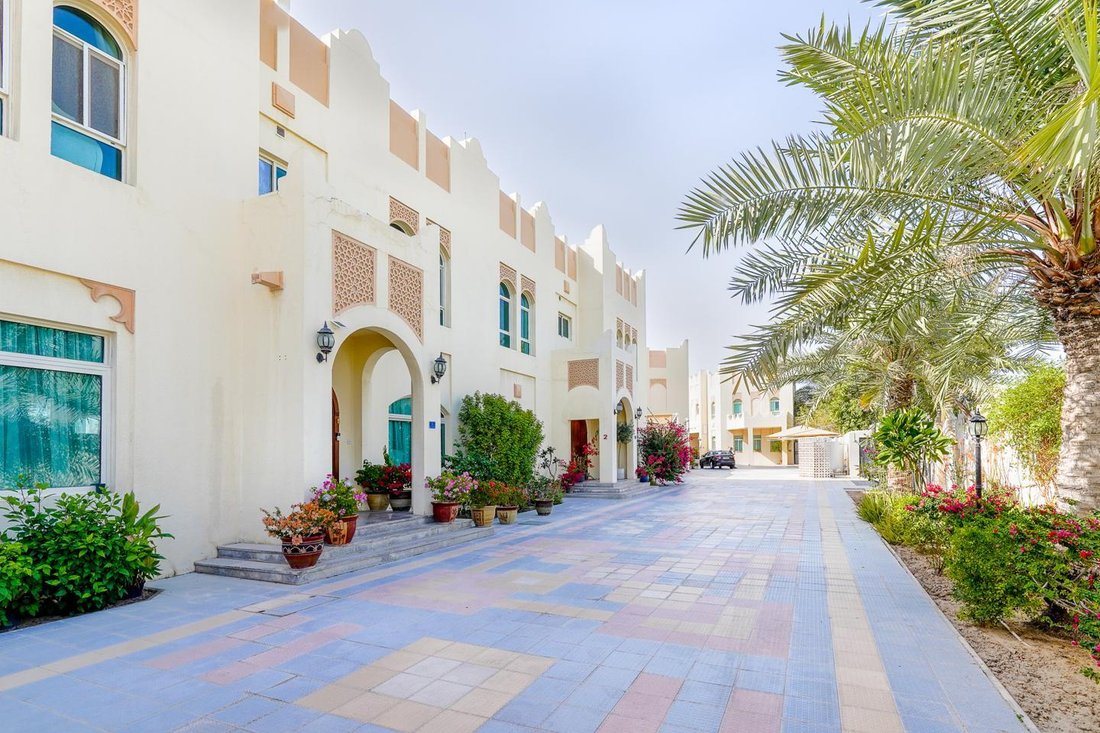 For Ultimate Retreat And Luxury Living | Compound Villas En Doha, Doha ...