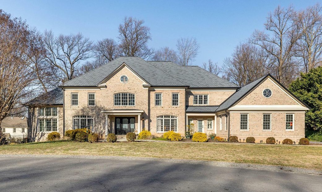 Mansion Estate Full Of Premium Upgrades In Mc Lean, Virginia, United ...