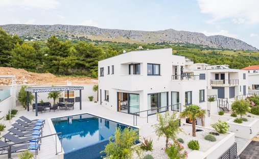 Luxury panoramic / scenic view houses for sale in Sveti Martin, Split ...