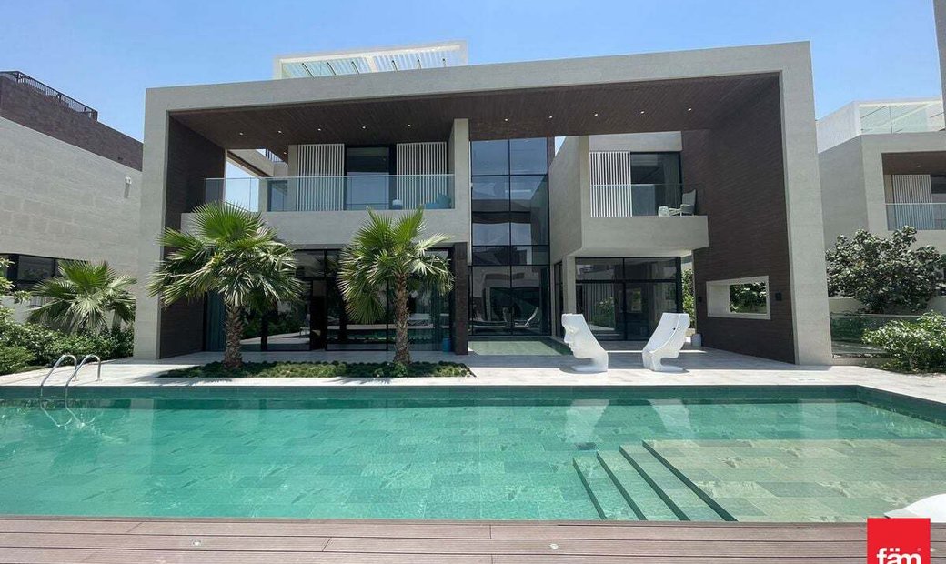 Upgraded Specs | Iconic | Prime Location In Dubai, Dubai, United Arab ...