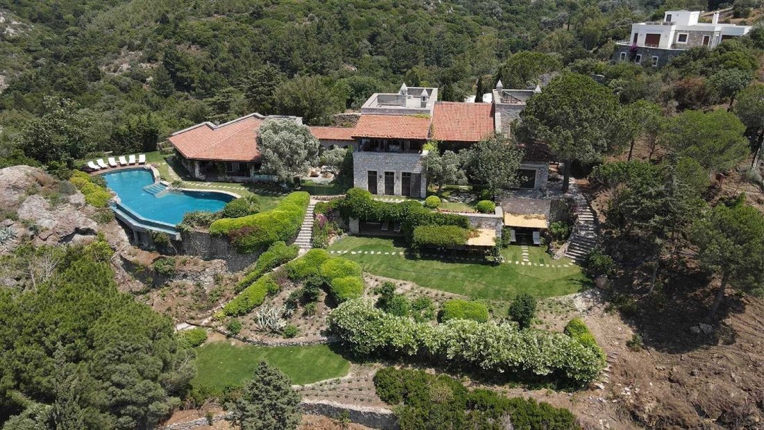 This Stunning Estate Is Nestled On 10.000m2 Of Prime In Bodrum, Muğla ...