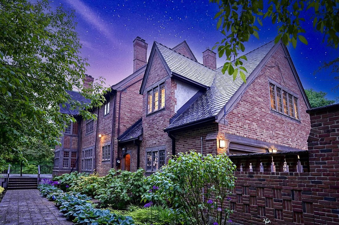 Hillside Ravine Grandeur In Toronto, Ontario, Canada For Sale (13230529)