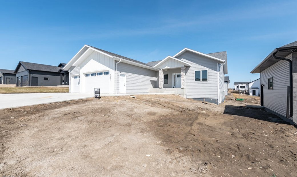 4001 Rue Nickel, Bismarck, Dakota Du Dans Bismarck, Dakota Du Nord ...