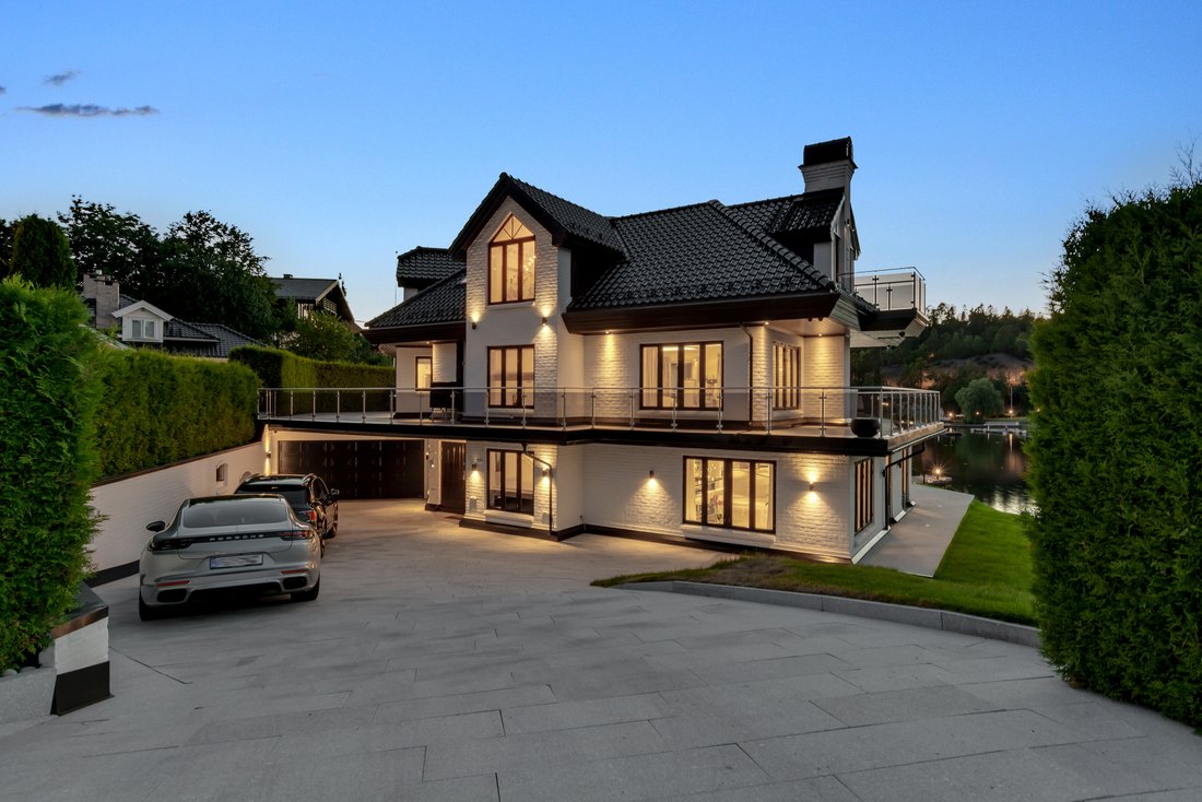 Modern And Unique Oceanfront Mansion With Breathtaking In Nesøya, Viken ...