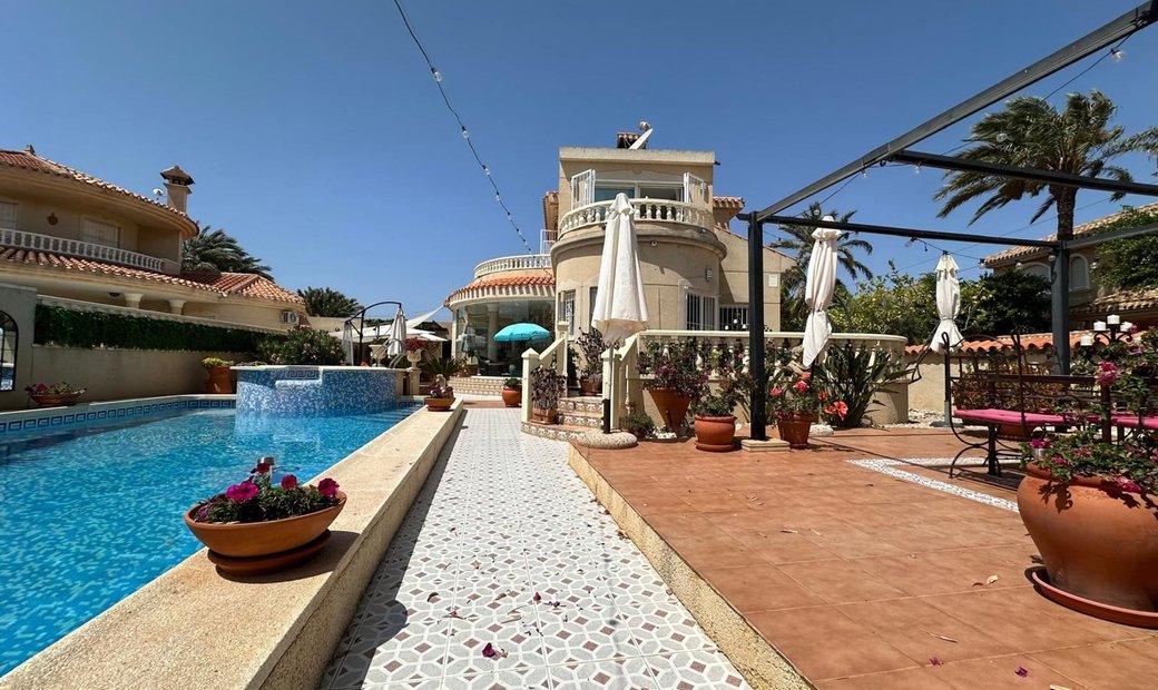 Mar Menor Villa In Murcia, Region Of Murcia, Spain For Sale (14333380)