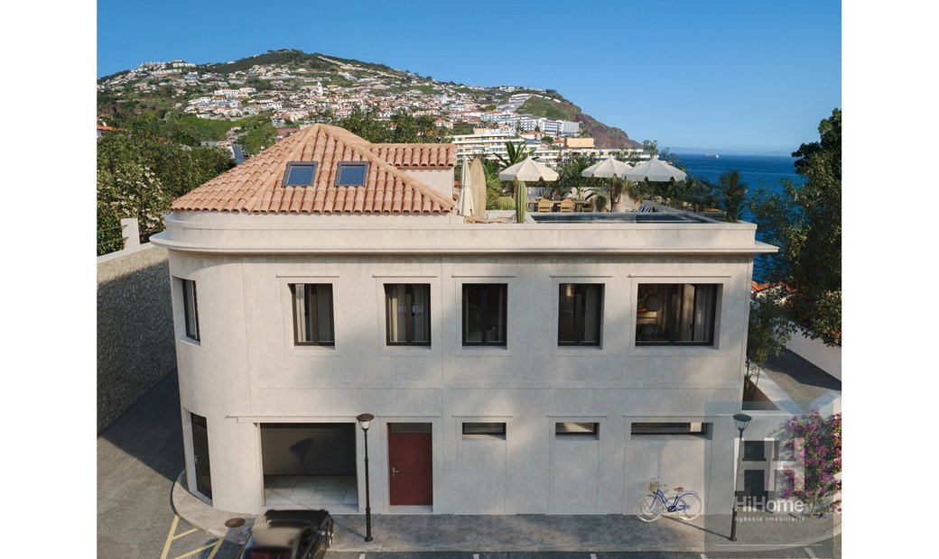 Building Consisting Of 2 Contiguous Buildings In In Funchal, Madeira ...