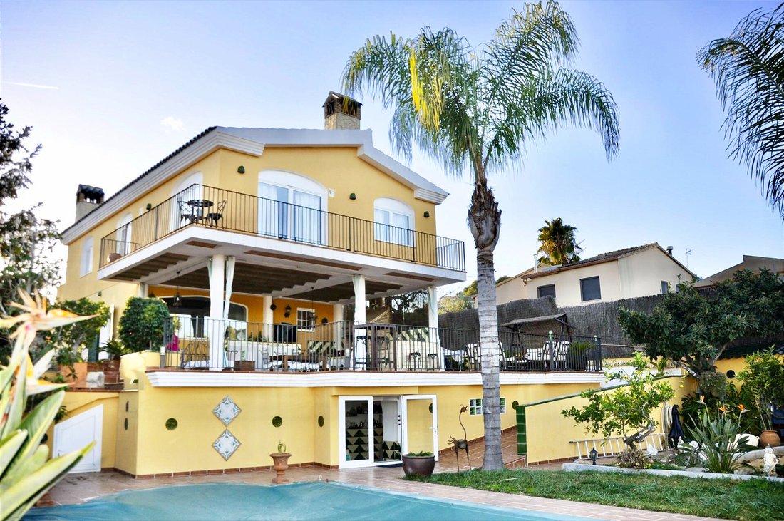 An Oasis Of Luxury And Art Awaits You In In Costa Cunit, Catalonia ...