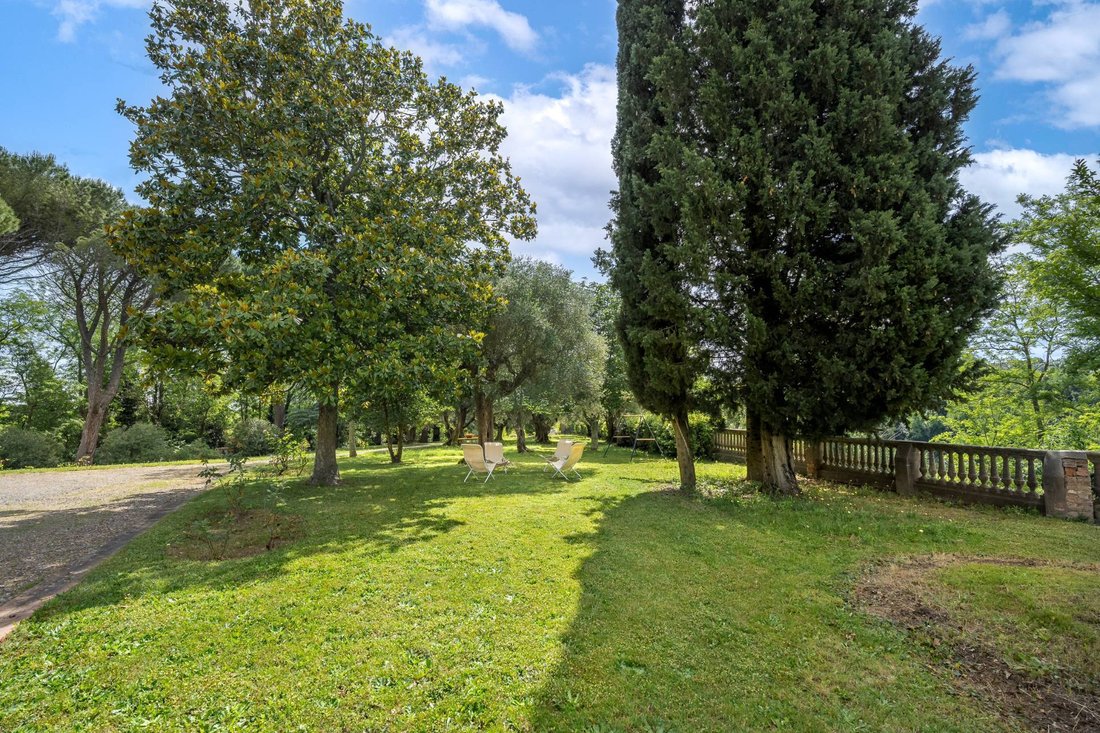 Villa Storica In Vendita A Crespina E Lorenzana, In Tripalle, Tuscany ...