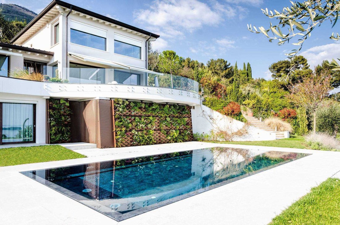 Villa Gardone Riviera In Gardone Riviera, Lombardy, Italy For Sale ...
