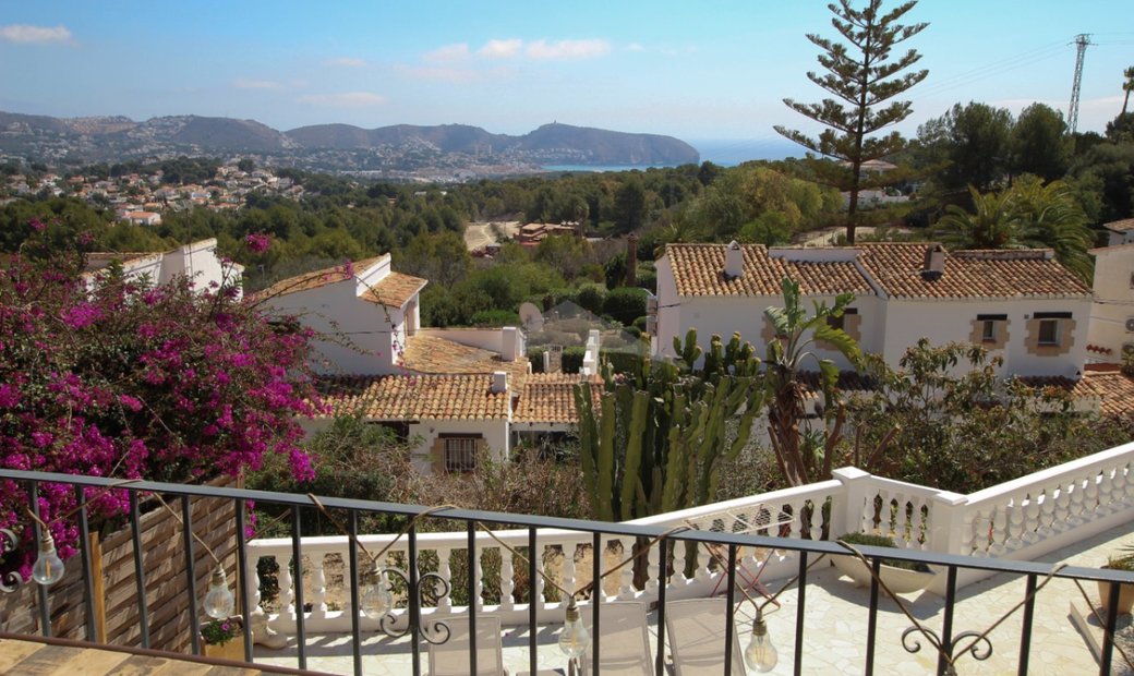 House With Sea Views And Community Pool, In Moraira, Valencian ...