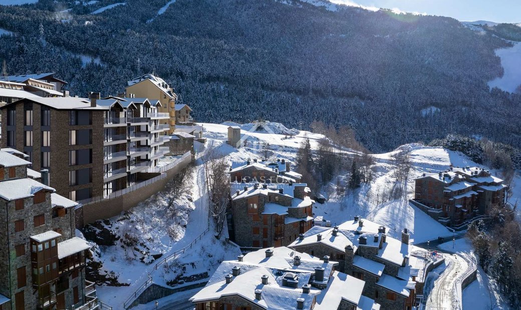 Soldeu Apartment In El Tarter, Canillo, Andorra For Sale (14350084)