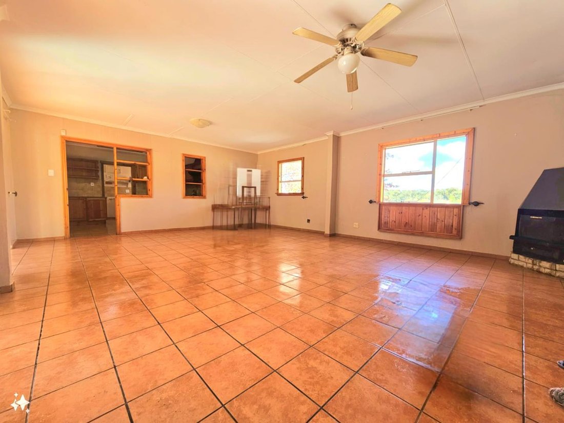 "Private Cul De Sac Gem: Ideal Home With In Ladybrand, Free State ...