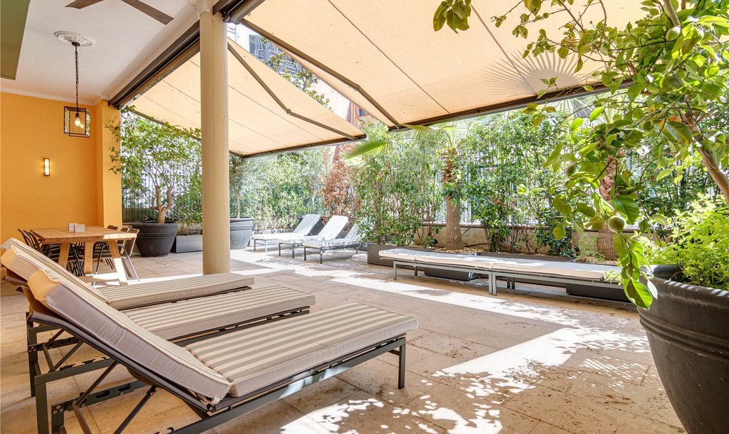 Luxury Apartment In L'eixample, Eixample, In Eixample, Barcelona, Spain For Sale (14349796)