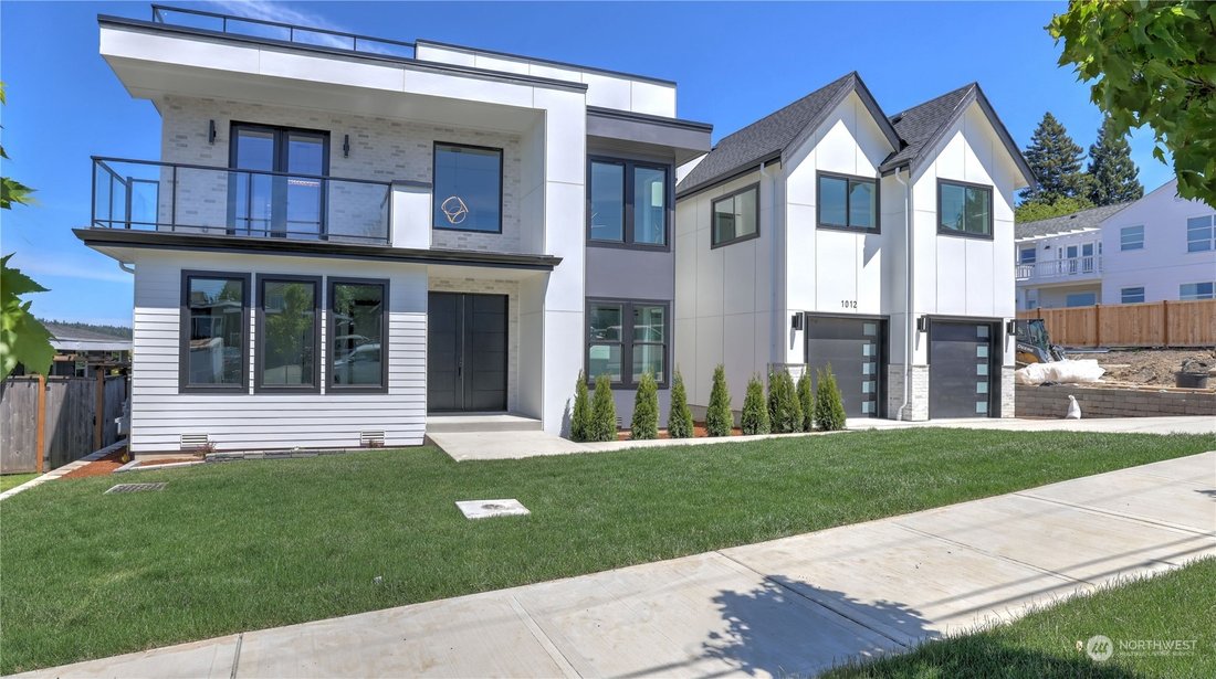 New Contemporary Home In Lower In Newcastle, Washington, United States ...