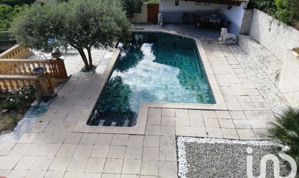 Vente Maison Traditionnelle 8 In Rognac, Provence Alpes Côte D'azur ...