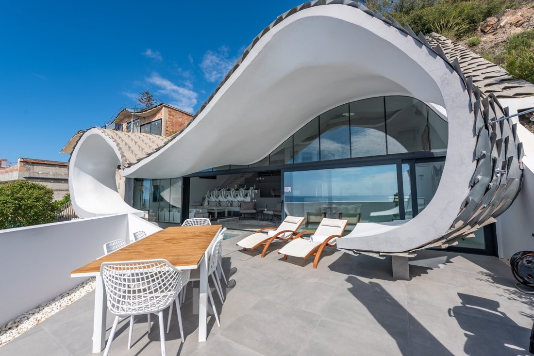 Exceptional DragÓN House With Sea View At In Salobreña, Andalusia ...