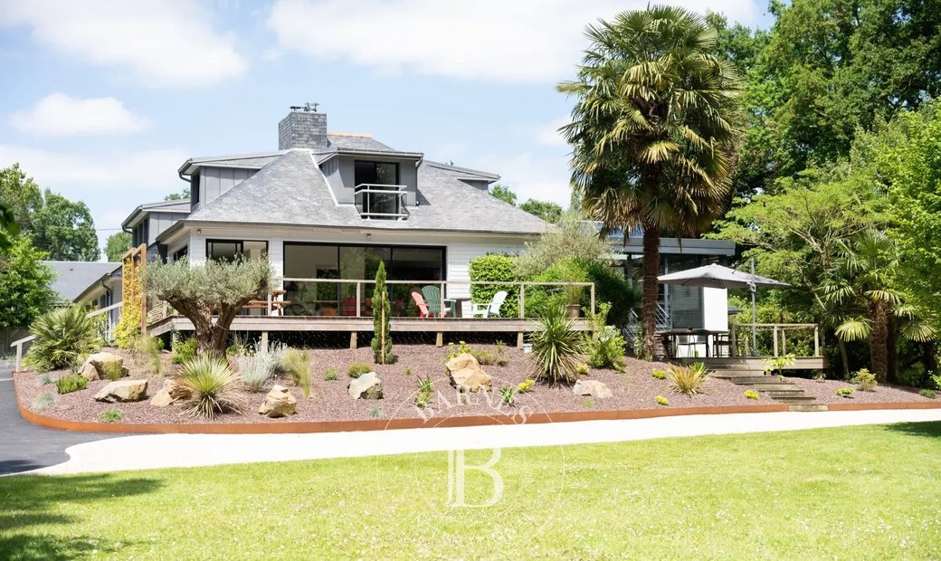 Rennes Métropole House Of 228 M² With Swimming In Rennes, Brittany ...