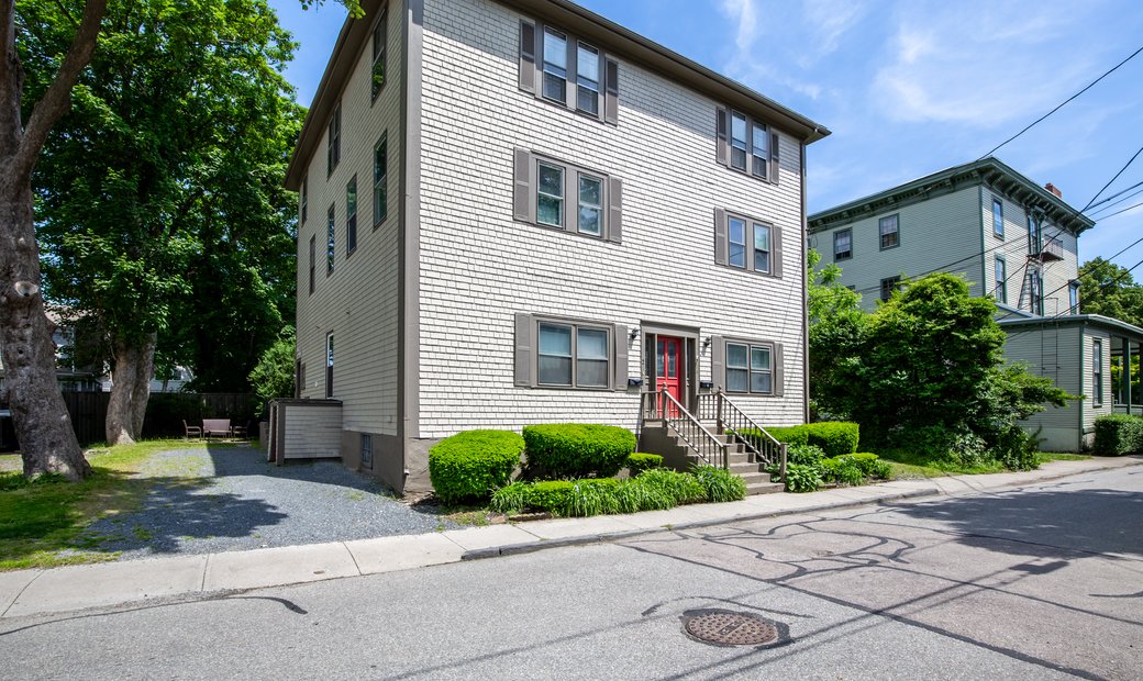 Fillmore House In Newport, Rhode Island, United States For Sale (14370501)