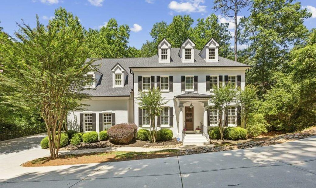 All Brick Home In A Private Gated Enclave Of In Atlanta, Georgia ...