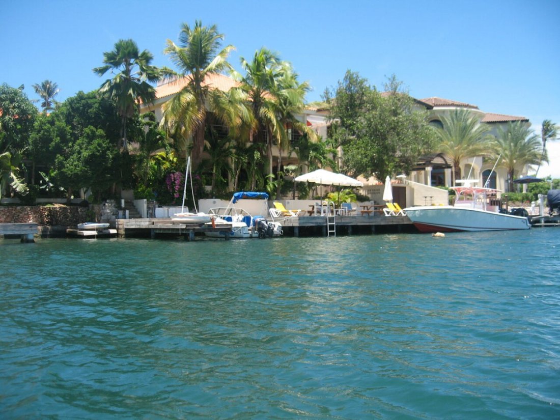 Jan Sofat Curacao Waterfront Villa For Sale In Willemstad, Curaçao ...
