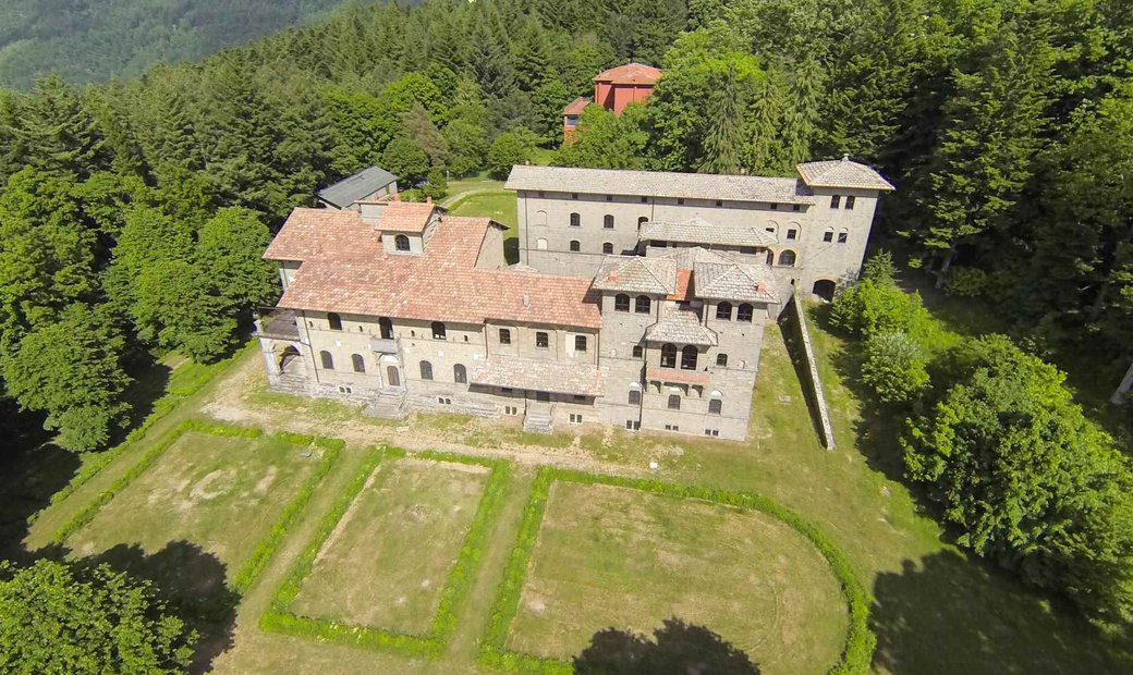 Castello Reggello In Vallombrosa, Tuscany, Italy For Sale (14377659)