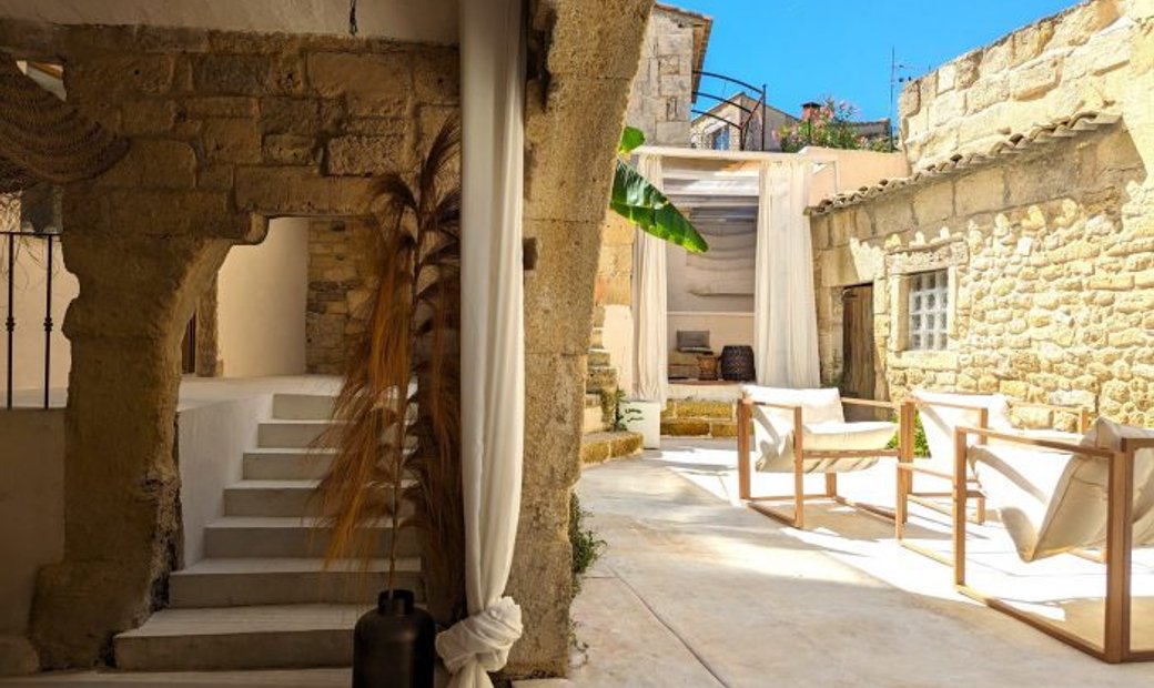 Junas Ancienne In Gard, France For Sale (14380066)