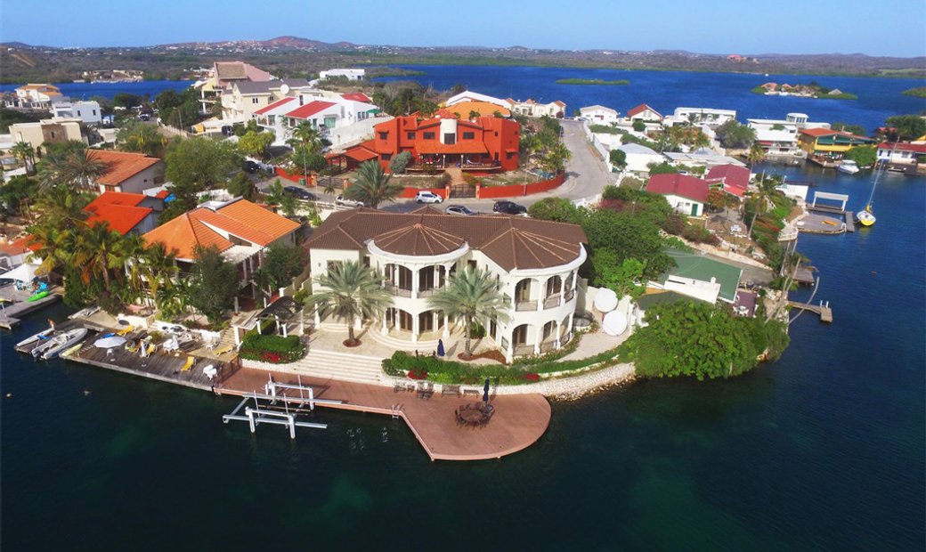Jan Sofat Curacao Waterfront Villa For Sale In Willemstad, Curaçao ...