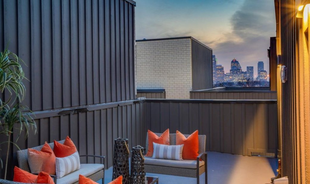 Condo Dallas In Dallas, Texas, United States For Rent (14387932)