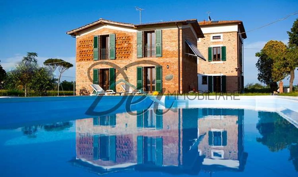 Large Rustico With Swimming Pool In Orentano In Tuscany, Italy For Sale ...