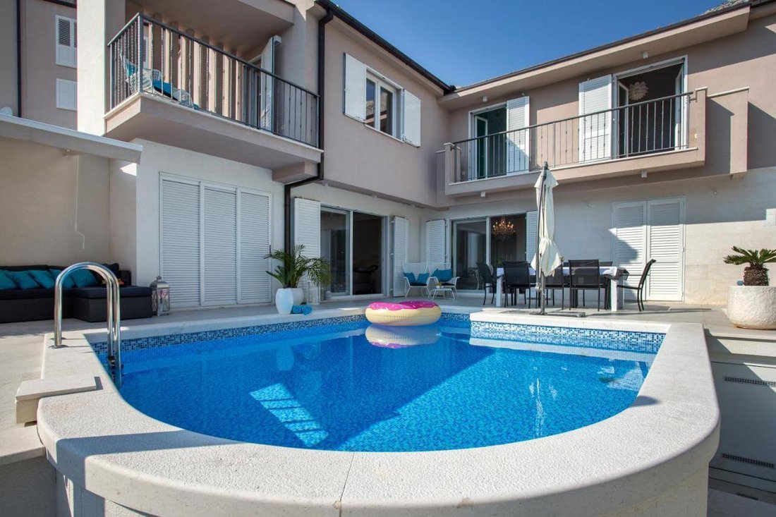 Baska Voda House In Baška Voda, Split Dalmatia County, Croatia For Sale ...
