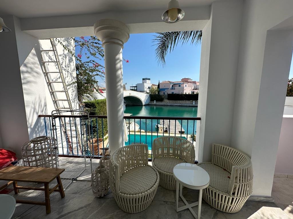 An Elegant 3 Bedroom Villa With A Private Berth In Limassol, Limassol ...