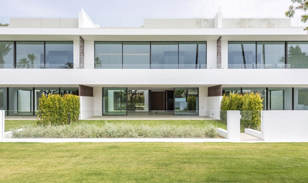 Exclusive High End Attached Villa In Atalaya De In Marbella, Andalusia ...