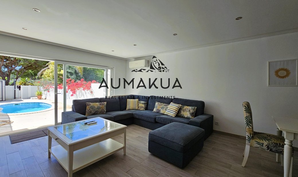 Fantastic 4 Bedroom Villa Urb. Vale Do Garrão In Faro, Portugal For ...