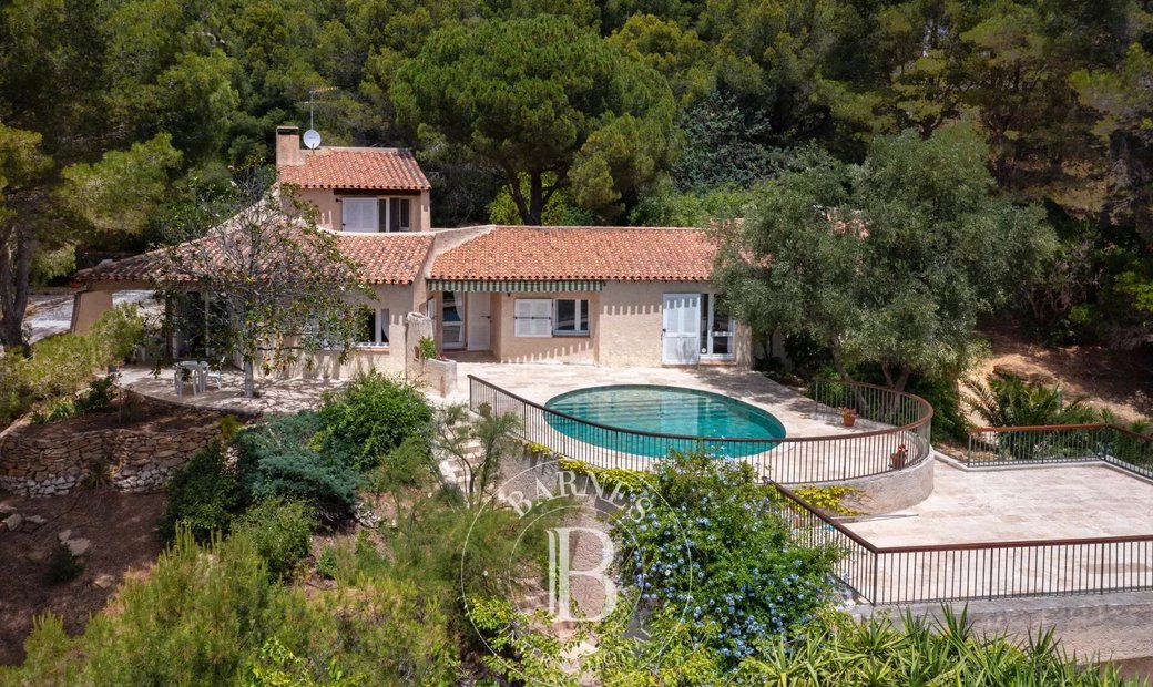 Cassis House In Cassis, Provence Alpes Côte D'azur, France For Sale ...