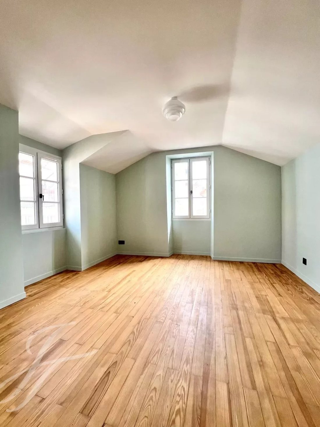 Biarritz House In Biarritz, Nouvelle Aquitaine, France For Sale (14405734)