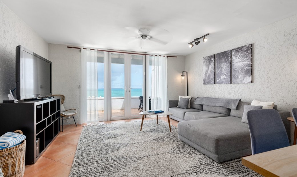47 Delaporte Point In Nassau, New Providence, The Bahamas For Sale ...